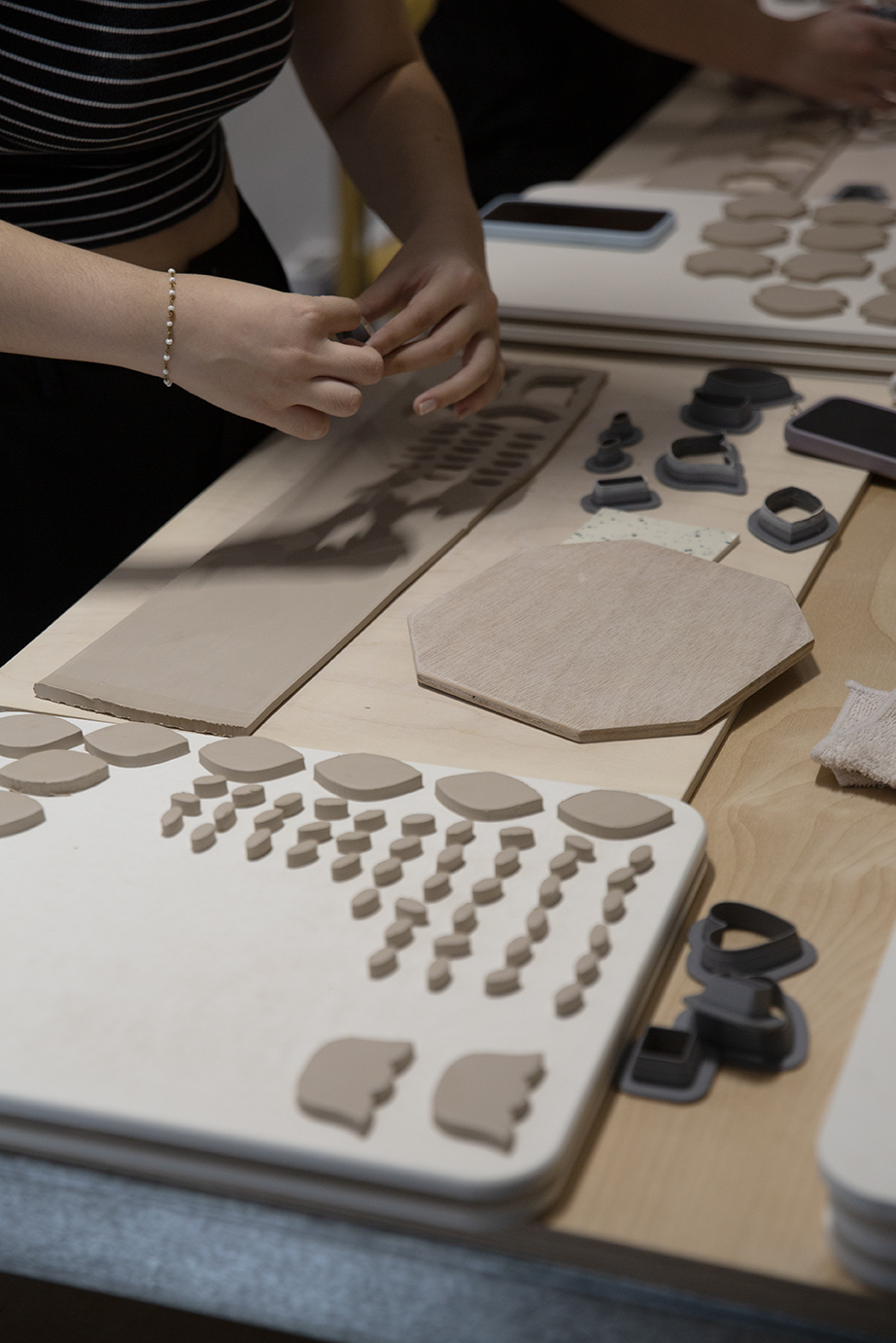 TILE MAKING WORKSHOP / December – pan pan hua